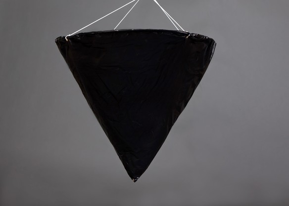 370583 BLACK CONICAL, SHAPE NET 610MM | IMPA Code Search by ShipServ